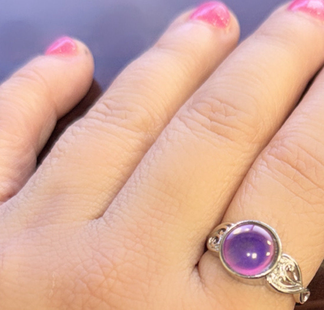 Unique Vintage Mood Ring - Retro Color Changing Emotion Ring With ...