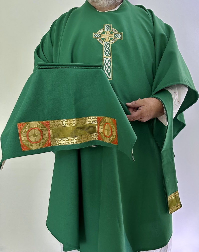 Lightweight Chasuble in Green - Etsy