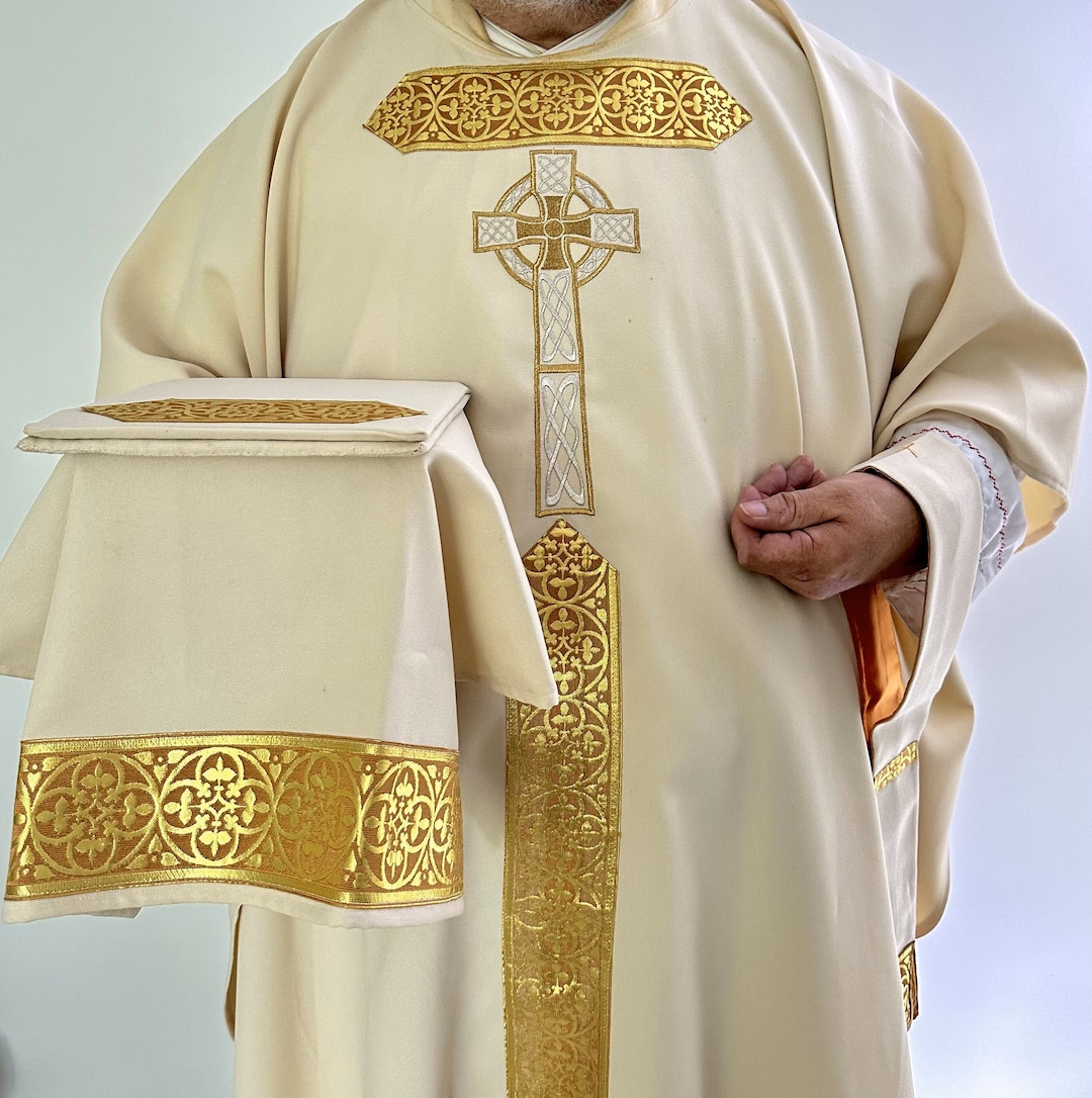 Lightweight Chasuble in Cream - Etsy