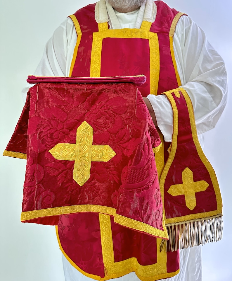 Roman Low Mass Set in Red - Etsy