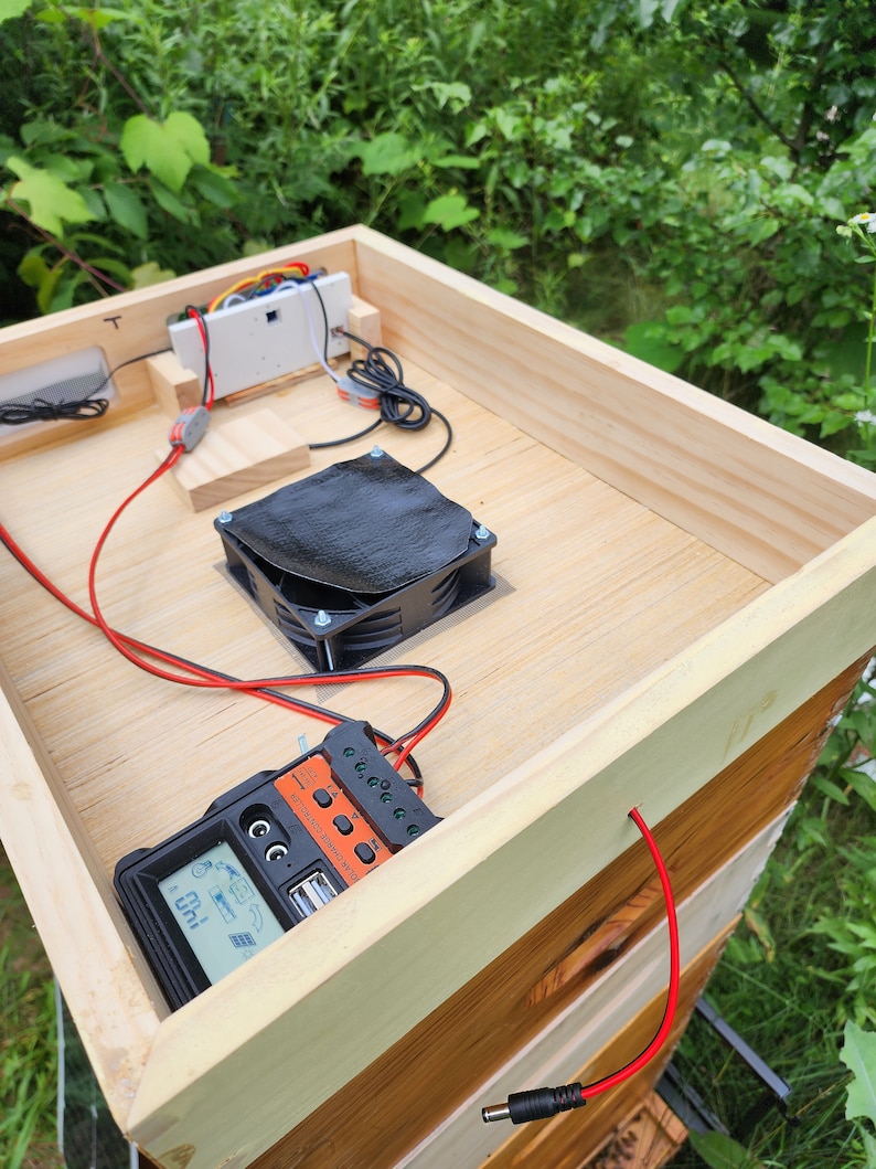 Solar Beehive Fan Control Humidity - Etsy