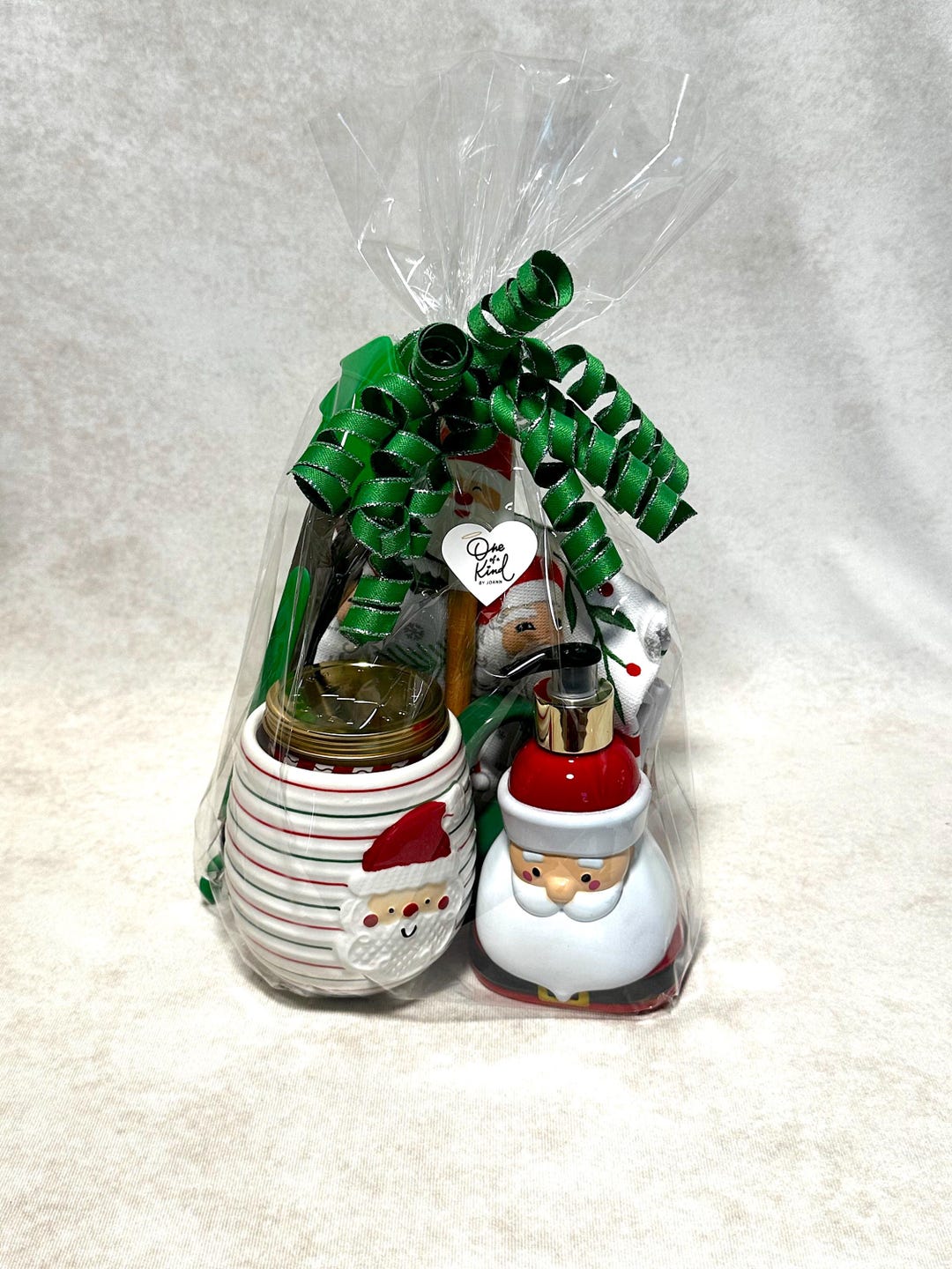 Christmas Teacher Gift, Holiday Gift for Neighbor, Hostess Christmas ...