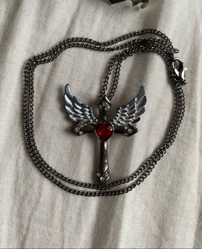 Y2K Angel Heart Necklace - Etsy