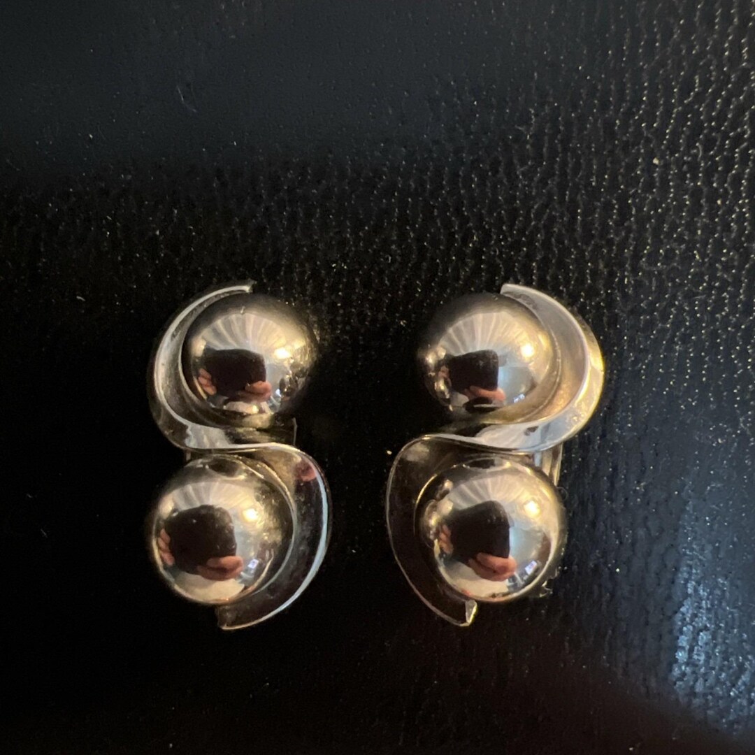 Vintage Marvella Clip Earrings, Silver Toned - Etsy