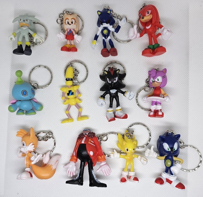 Sonic the Hedgehog Keychain, Gift Idea - Etsy