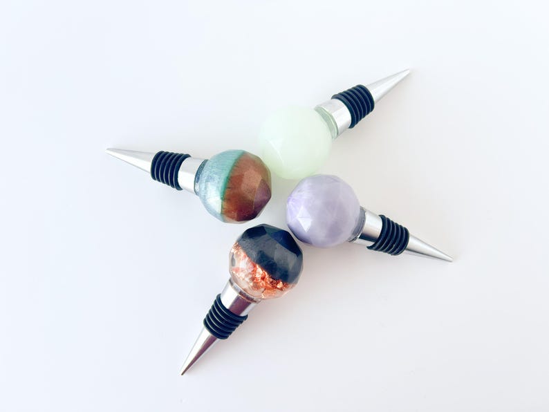Handmade Bottle Stoppers | Epoxy Resin | Custom Designs | Wine Stoppers ...