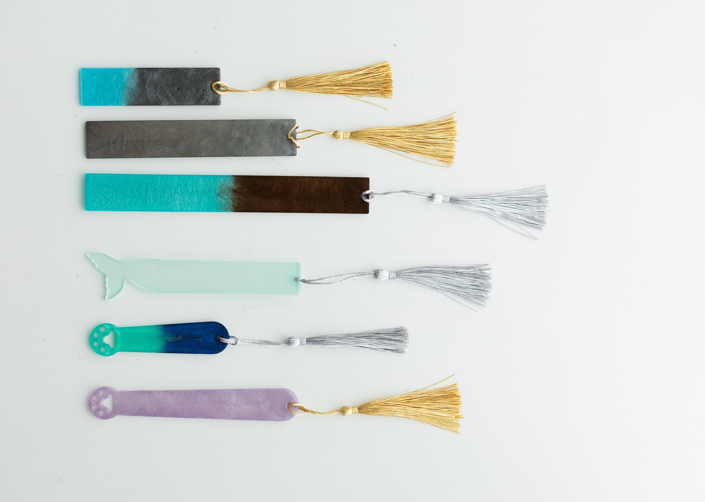 Epoxy Resin Bookmarks | Customizable Bookmarks | Paw Print Bookmarks ...