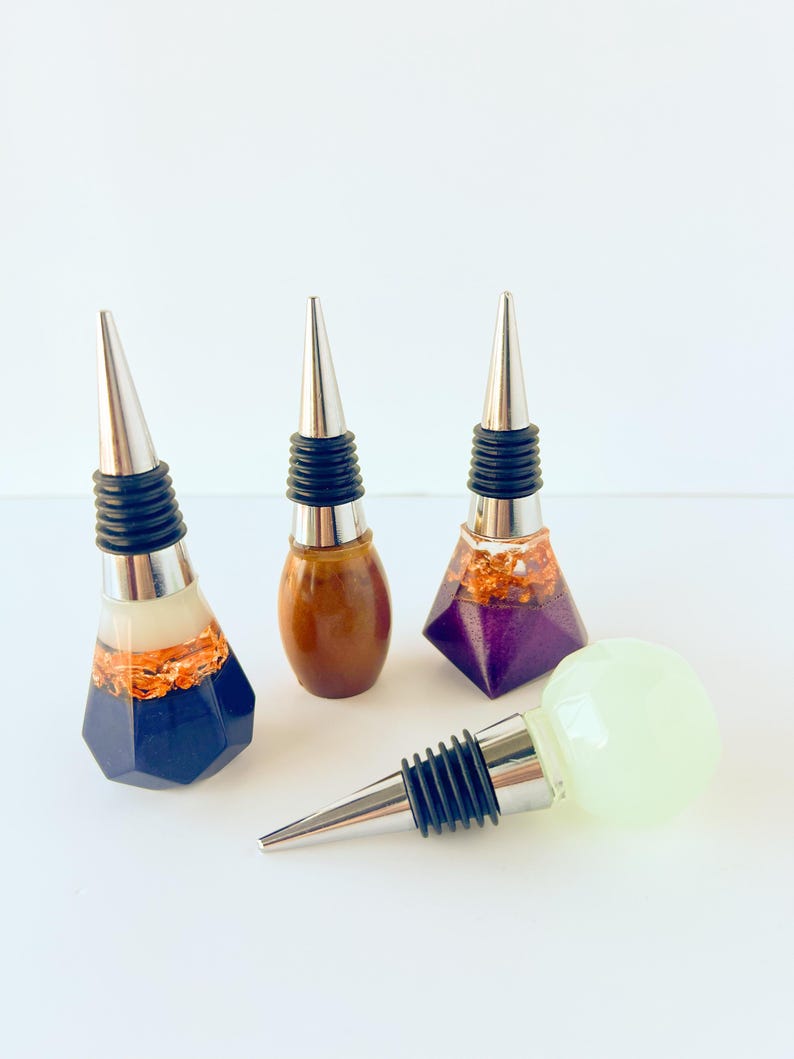 Handmade Bottle Stoppers | Epoxy Resin | Custom Designs | Wine Stoppers ...