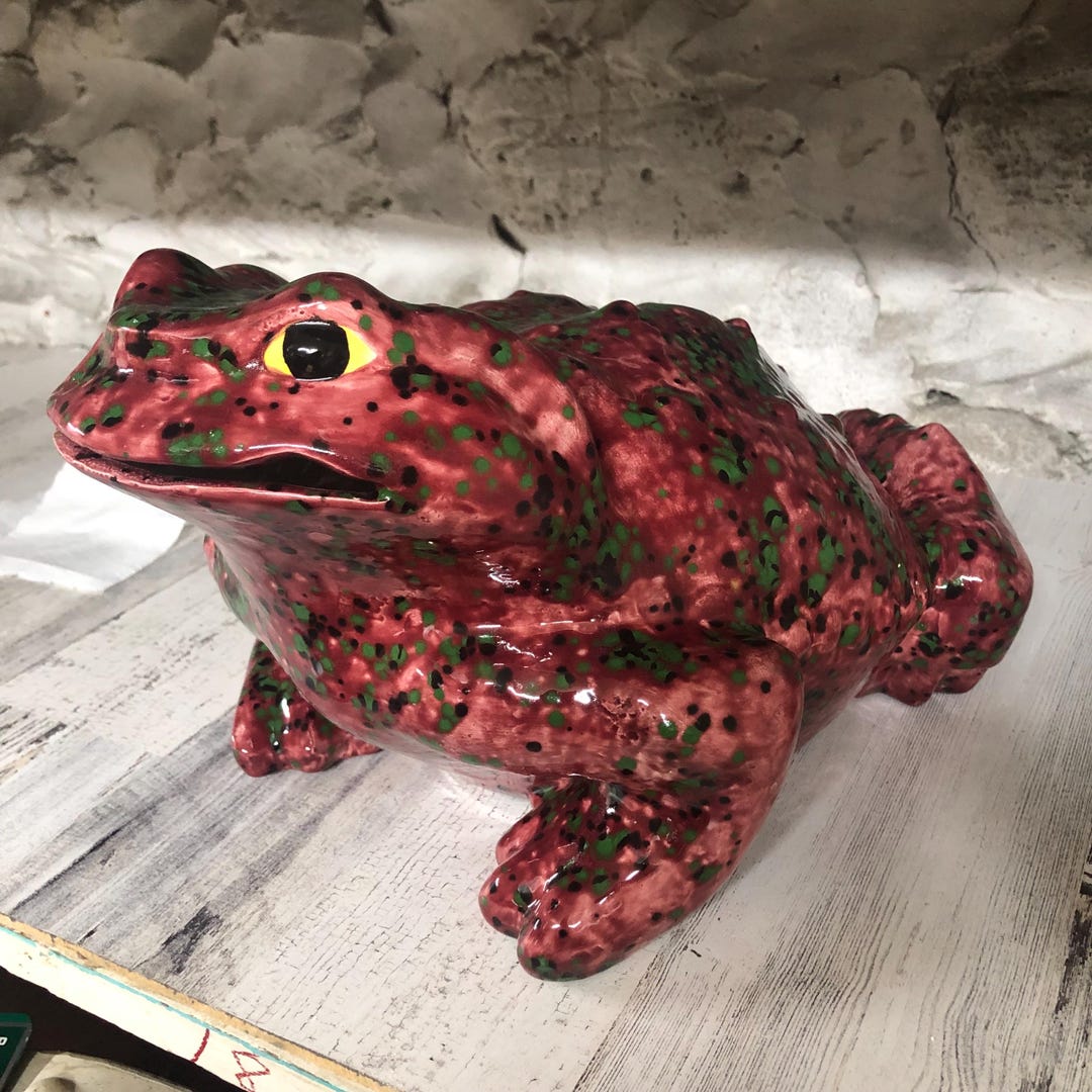 Red Painted Ceramic Arnel Toad Toilet Paper Holder - Etsy
