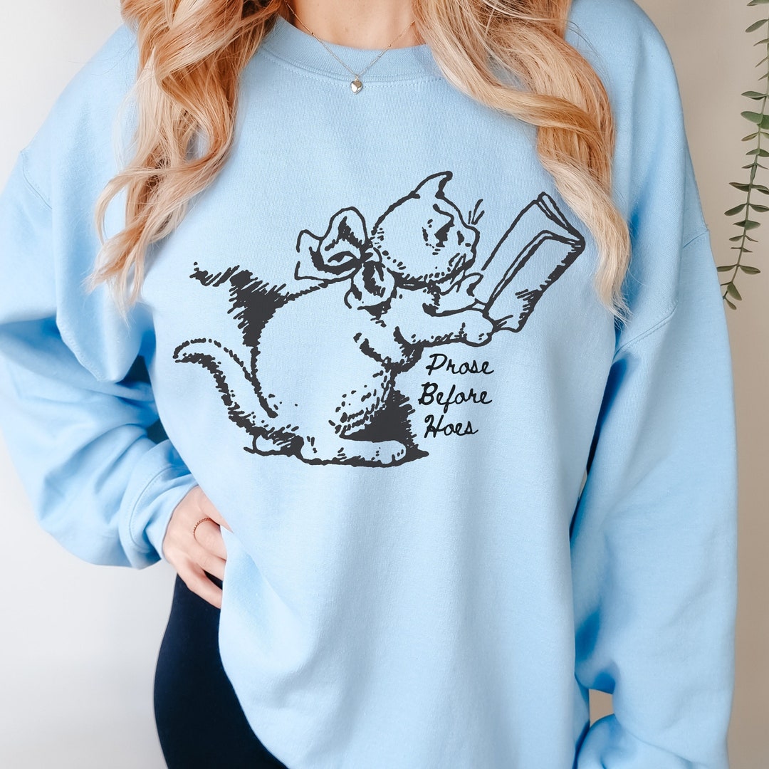 Prose Before Hoes Vintage Cat Reading Sweatshirt, Gift for Book Lover ...