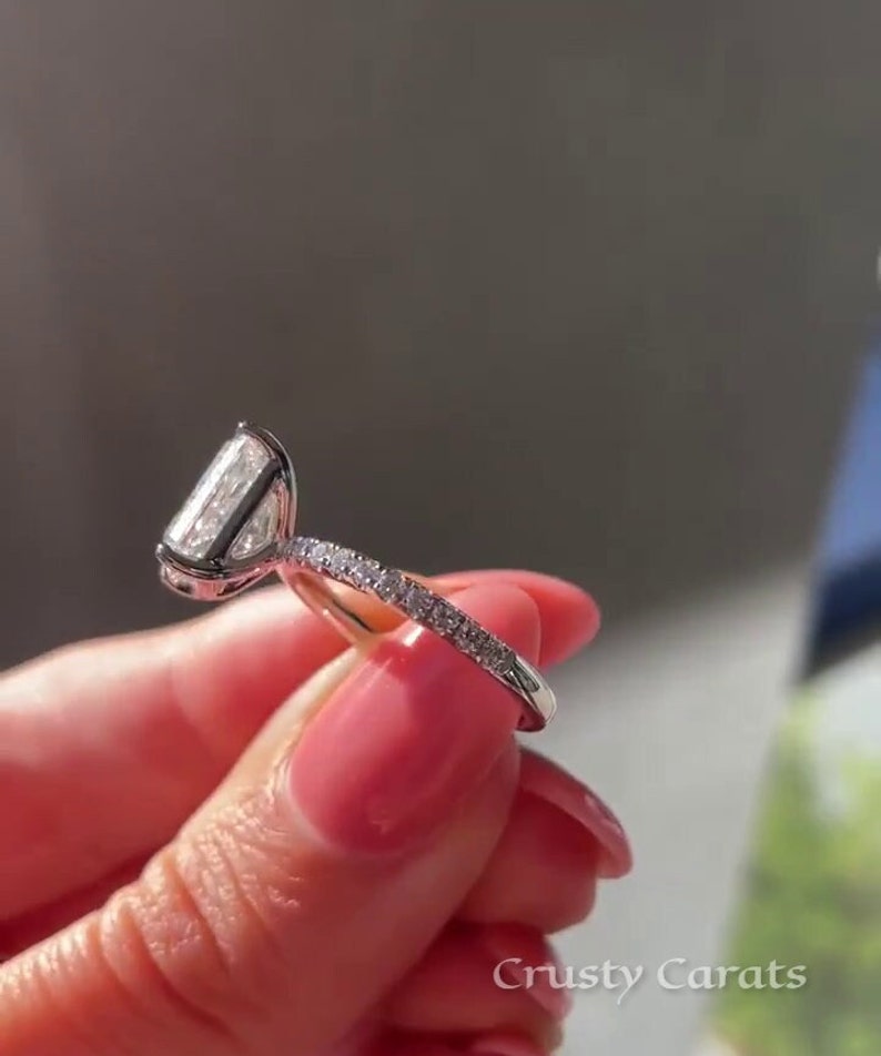 3 CT Crushed Iced Modified Radiant Cut Lab Grown Diamond Solitaire With ...