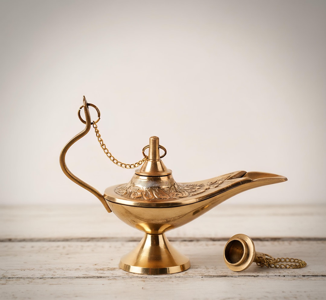 Antique Brass Aladdin Ka Chirag Lamp | Vintage Genie Lamp | Brass Oil ...