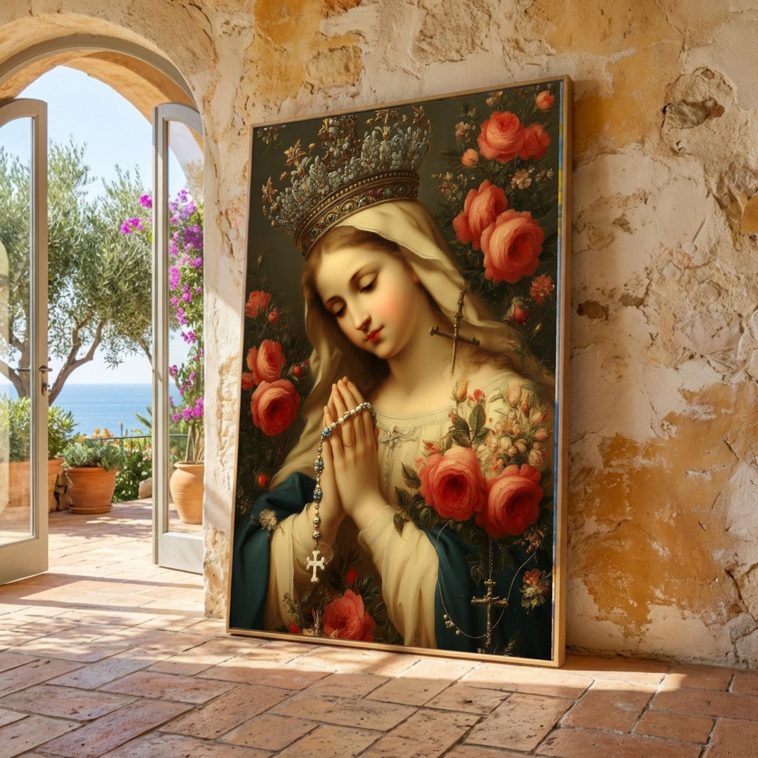 Madona em oração com coroa e rosas, arte religiosa em tela para parede ...
