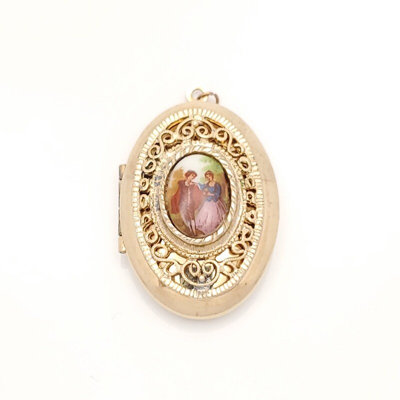 Locket Display - Etsy