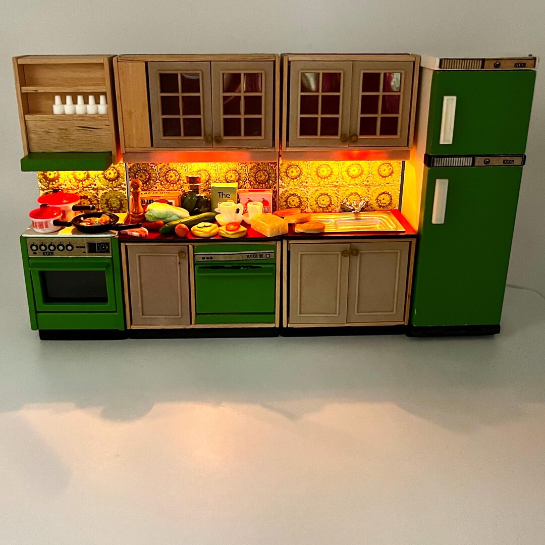 Lundby/lisa of Denmark Tripoli Kitchen With New Lighting and Kitchen Assecories - Dollhouse Item ...