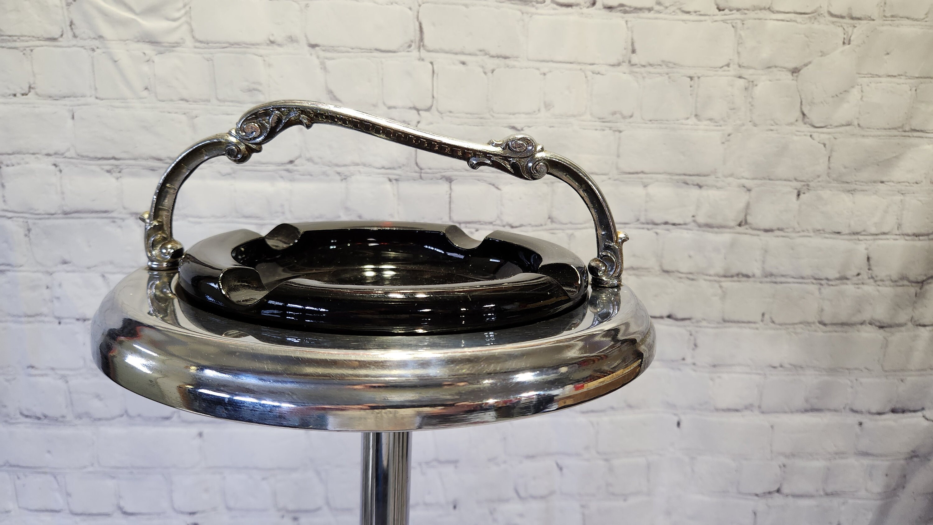 Vintage Standing Ashtray Beautiful and Elegant Mid Century Modern Floor ...