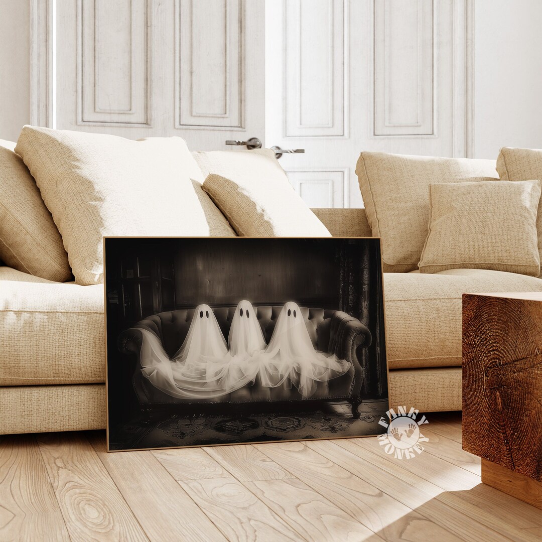 Halloween Ghost Art Print, Vintage Style Oil Painting, Cute Ghosts ...