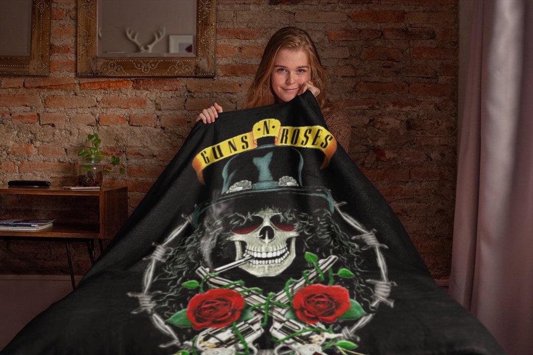 Gus and Roses Blanket | Rock Band Blanket | Gift for Rock Fan |guns and ...
