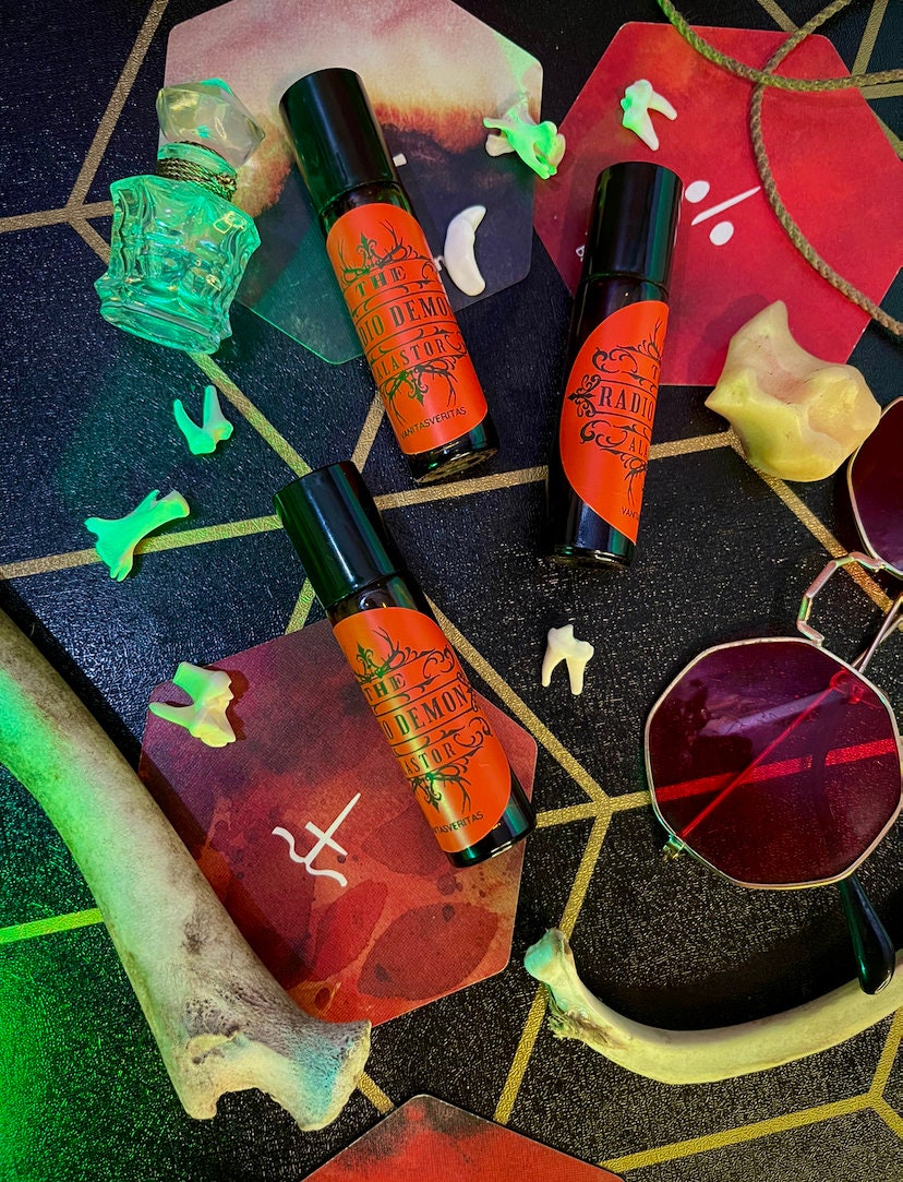Alastor Perfume Oil - Etsy