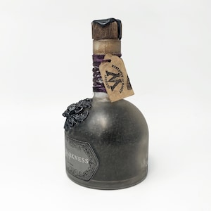 Peruvian Darkness Magic Potion Apothecary Herbology Glass Bottle Prop ...