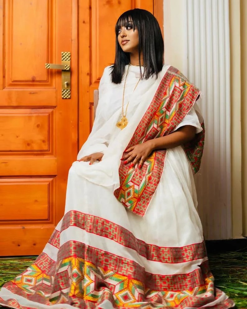 Detailed Pattern Habesha Dress / Habesha Libs Ethiopian Dress Habesha ...