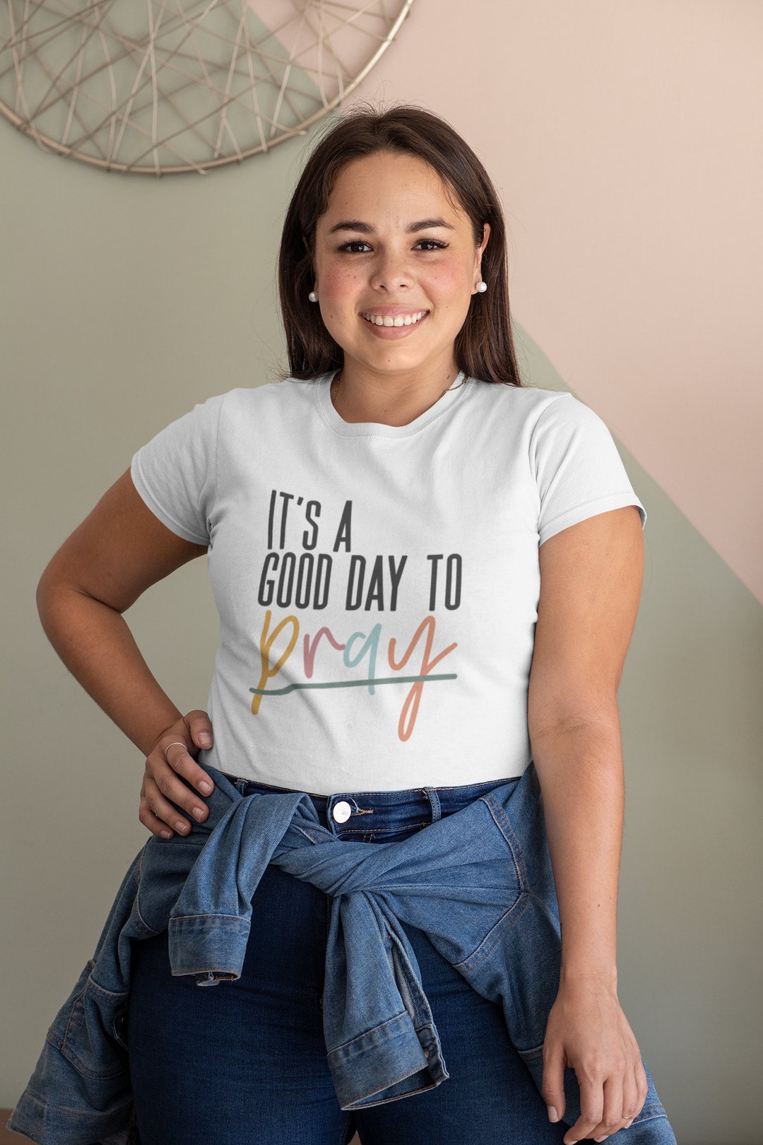 Prayer Shirt "it's a Good Day to Pray" Christian, Catholic Shirt ...