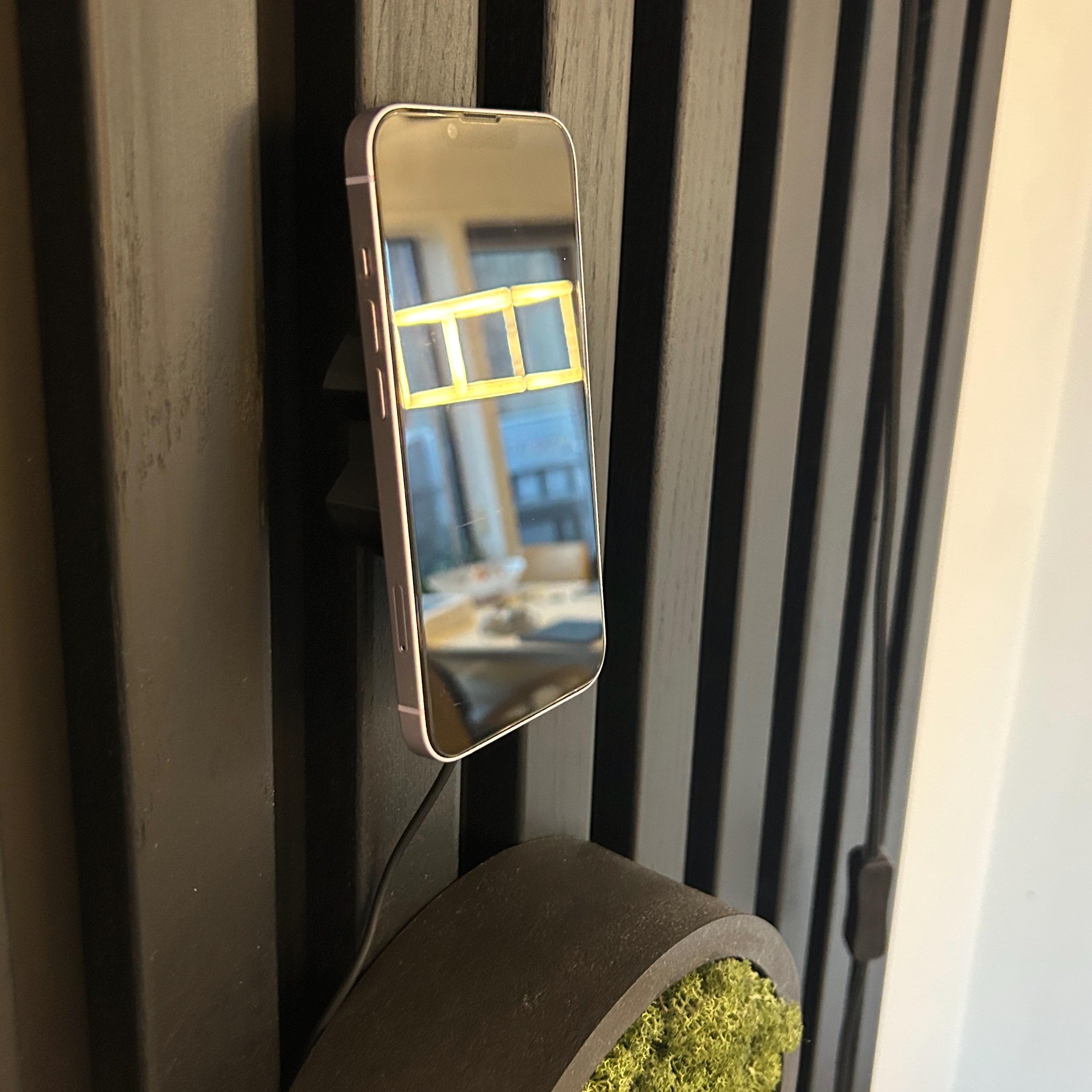 Magsafe Charger Wall Mount: the Iphoneholder 3000 Magsafe iPhone ...