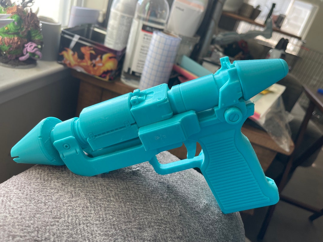 Grand Admiral Thrawn Blaster Prop - Etsy