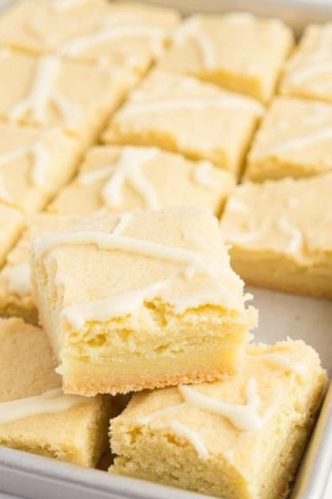 Easy Sugar Cookie Bars | Soft Vanilla Cookie Squares With One Simple ...