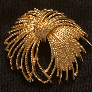 Monet 1960'S Brooch - Etsy