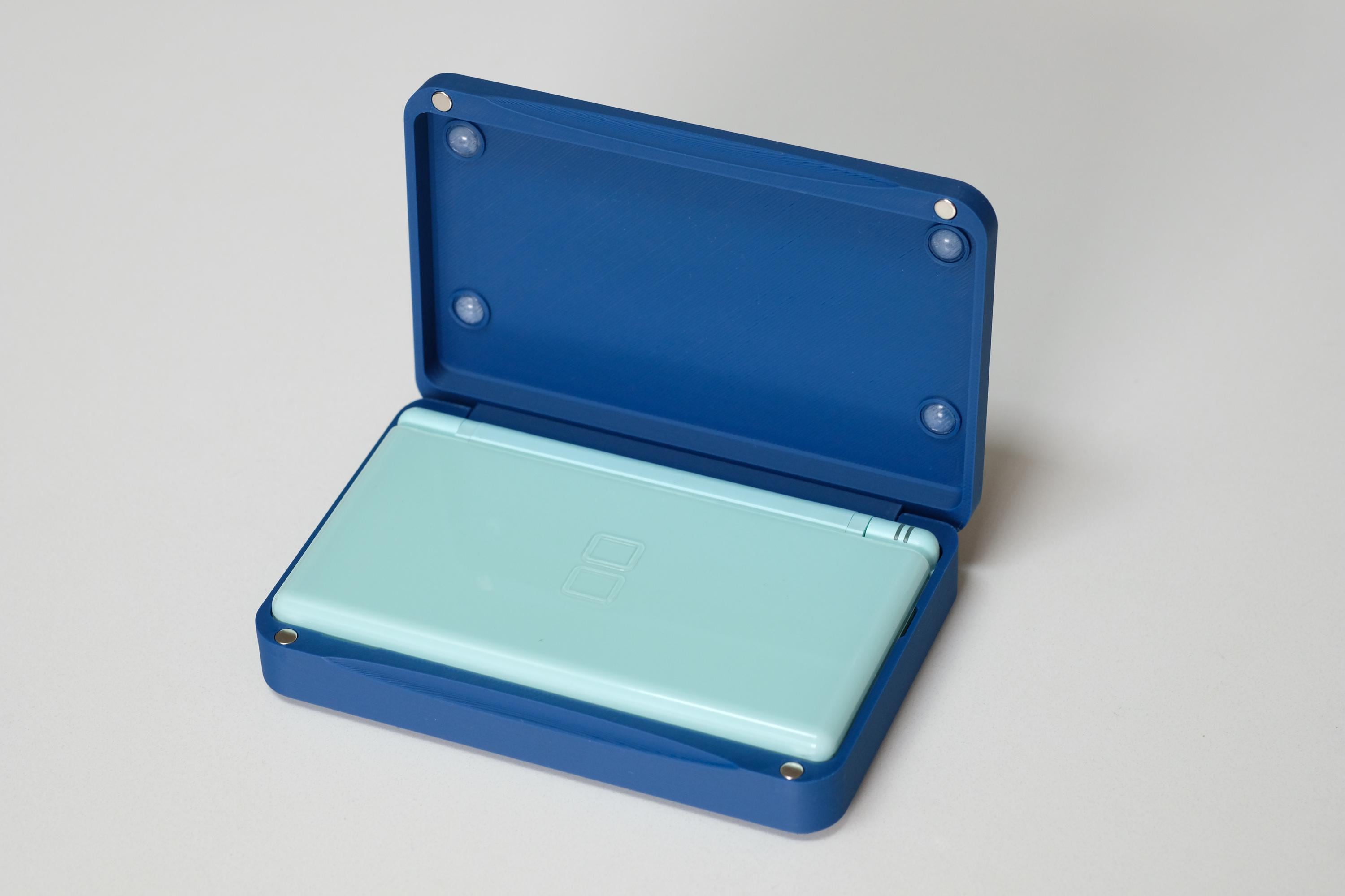 Nintendo DS Lite Hard Case With Magnetic Closure - Etsy