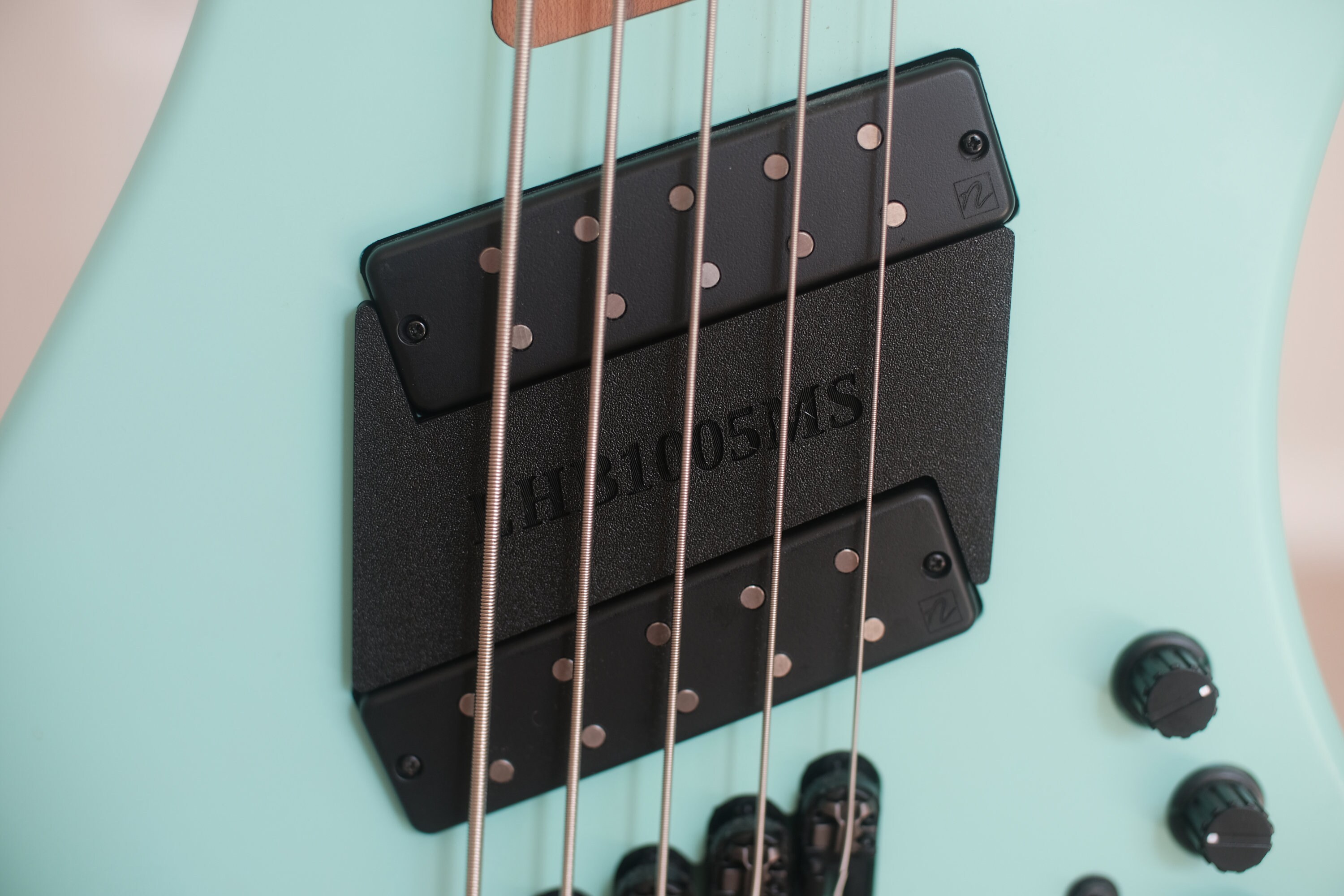 Ibanez Bass Finger Ramp for EHB1005MS/1505MS/1265MS - Etsy UK