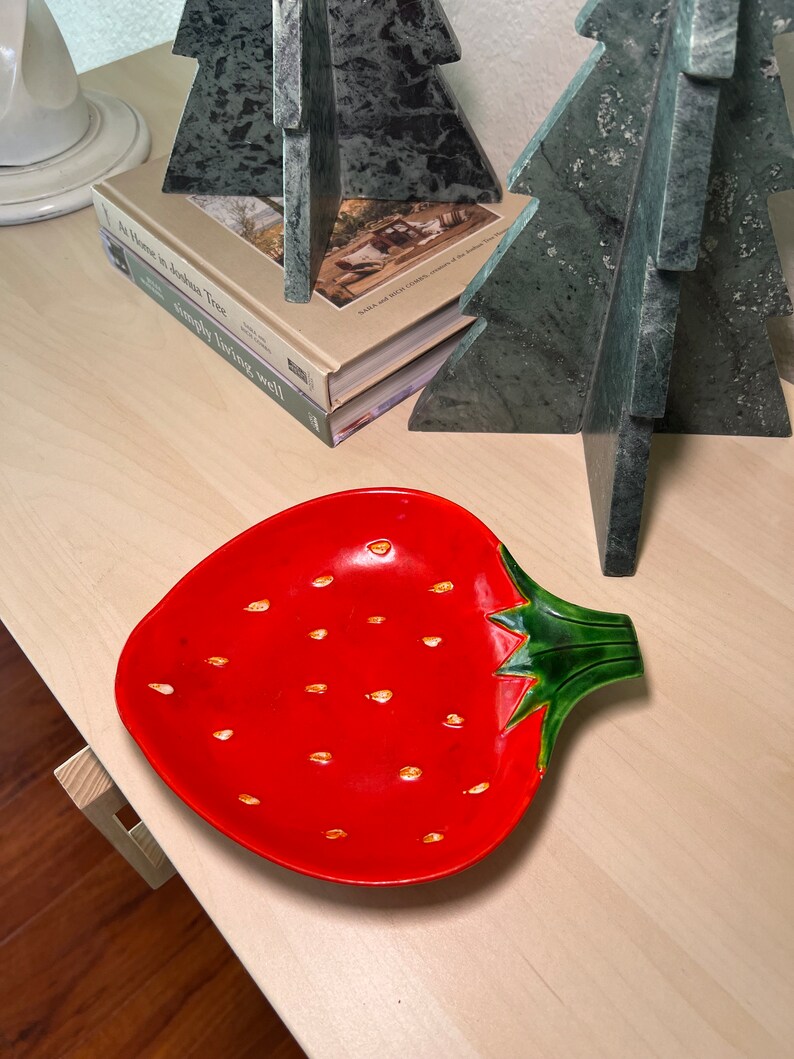 Vintage Strawberry-shaped Serving Plate or a Jewelry Holder - Etsy