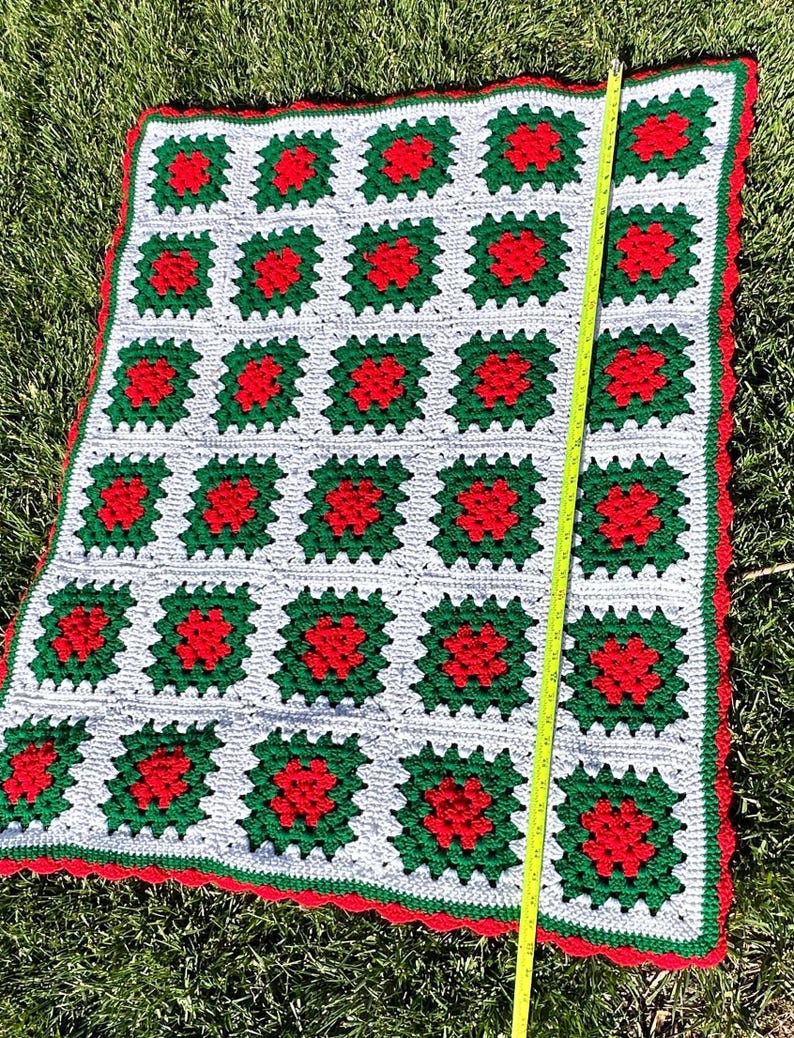 Hand Crocheted Granny Square Afghan Throw Blanket Red Green White ...