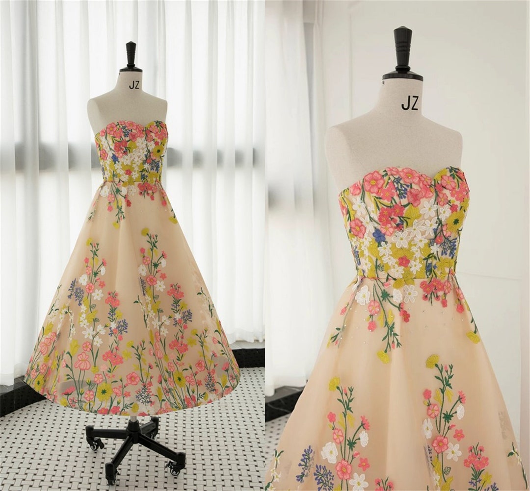 Sweetheart Prom Dress Short, Tea Length Floral Prom Gown, Floral ...