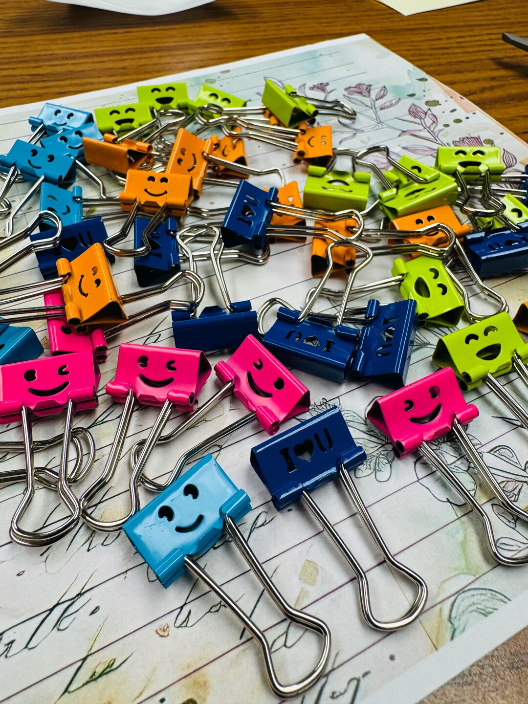 40pcs. Binder Cutout Face Shaped Paper Clips, Shapes, Journal Planner ...