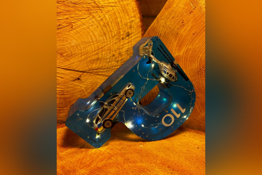 Epoxy Resin Letter With Lighting - Etsy