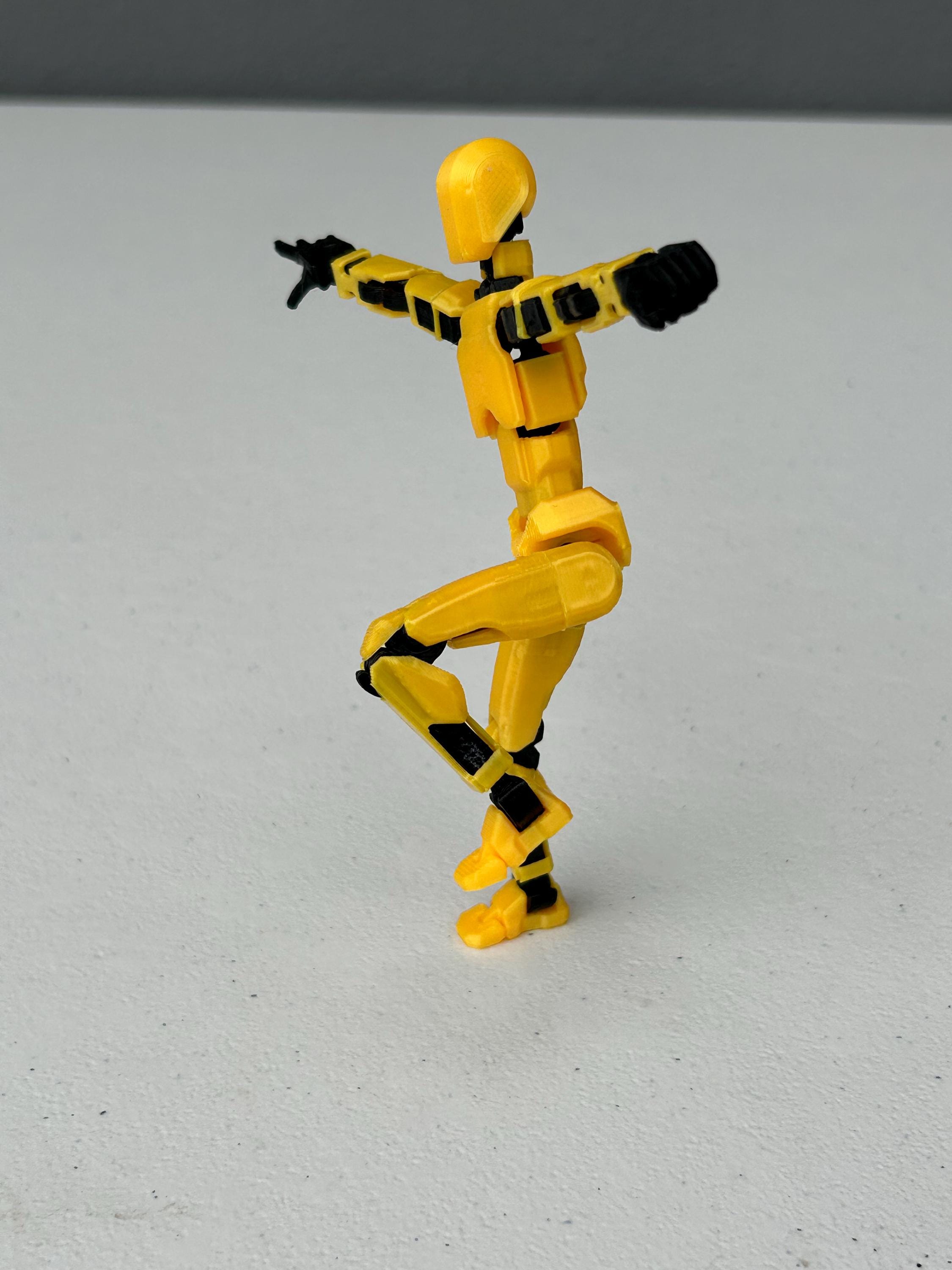 Dummy 13 Action Figure: 3D Printed Articulating Toy With Accessories - Etsy