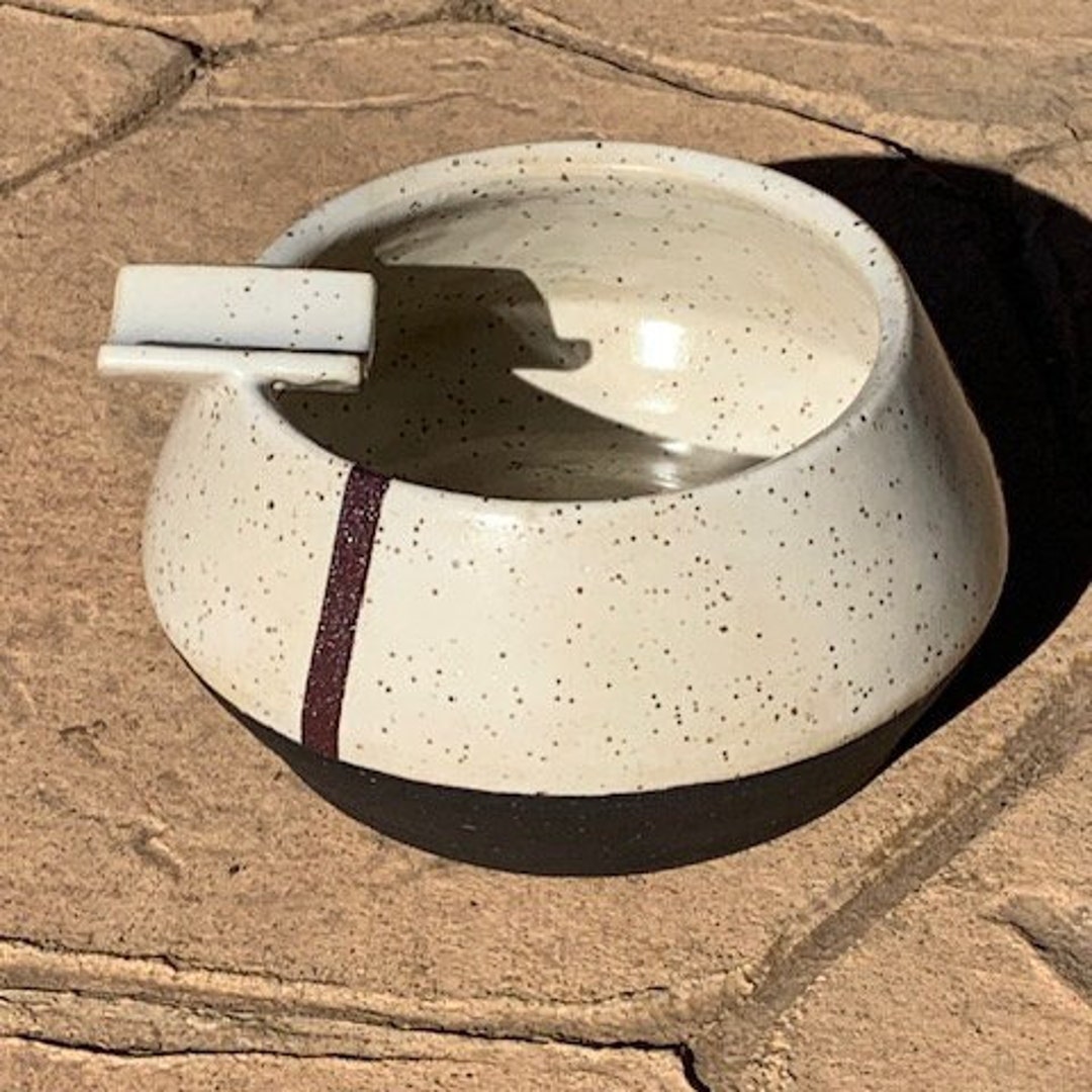 Ashtray Marijuana Cannabis Weed Cigar Smoker 420-friendly Marijuana Paraphernalia Unique Pot ...