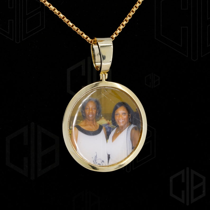 Custom Memory Photo Pendant, Personalized Picture Pendant, 14K Gold ...