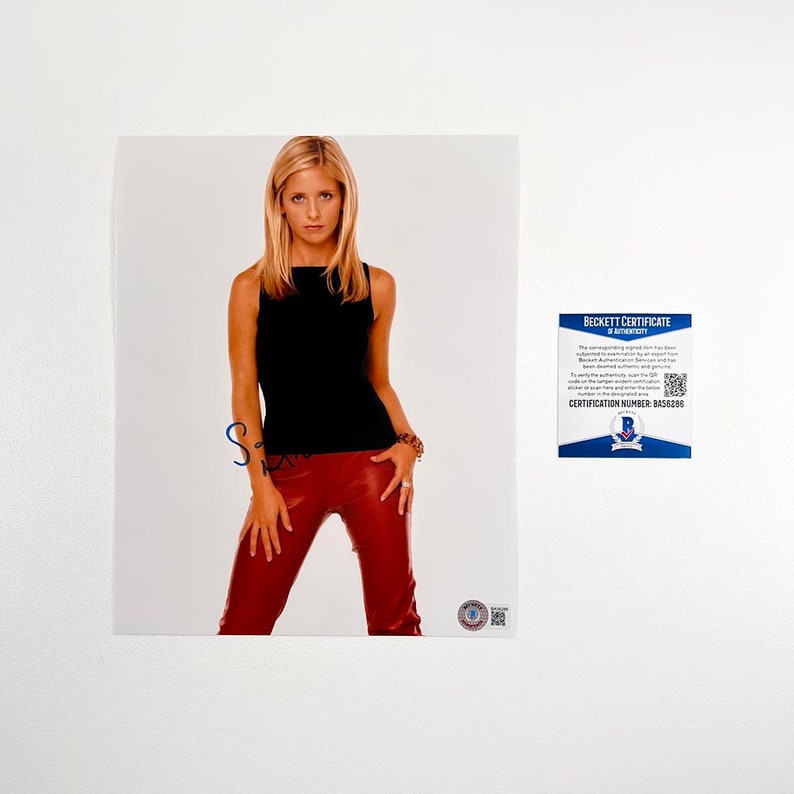 Sarah Michelle Gellar 8x10 Inch Photo Signed Autographed Authentic ...