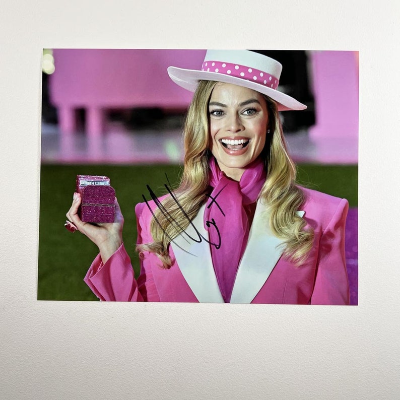 Margot Robbie Barbie 8x10 Inch Photo Signed Autographed - Etsy