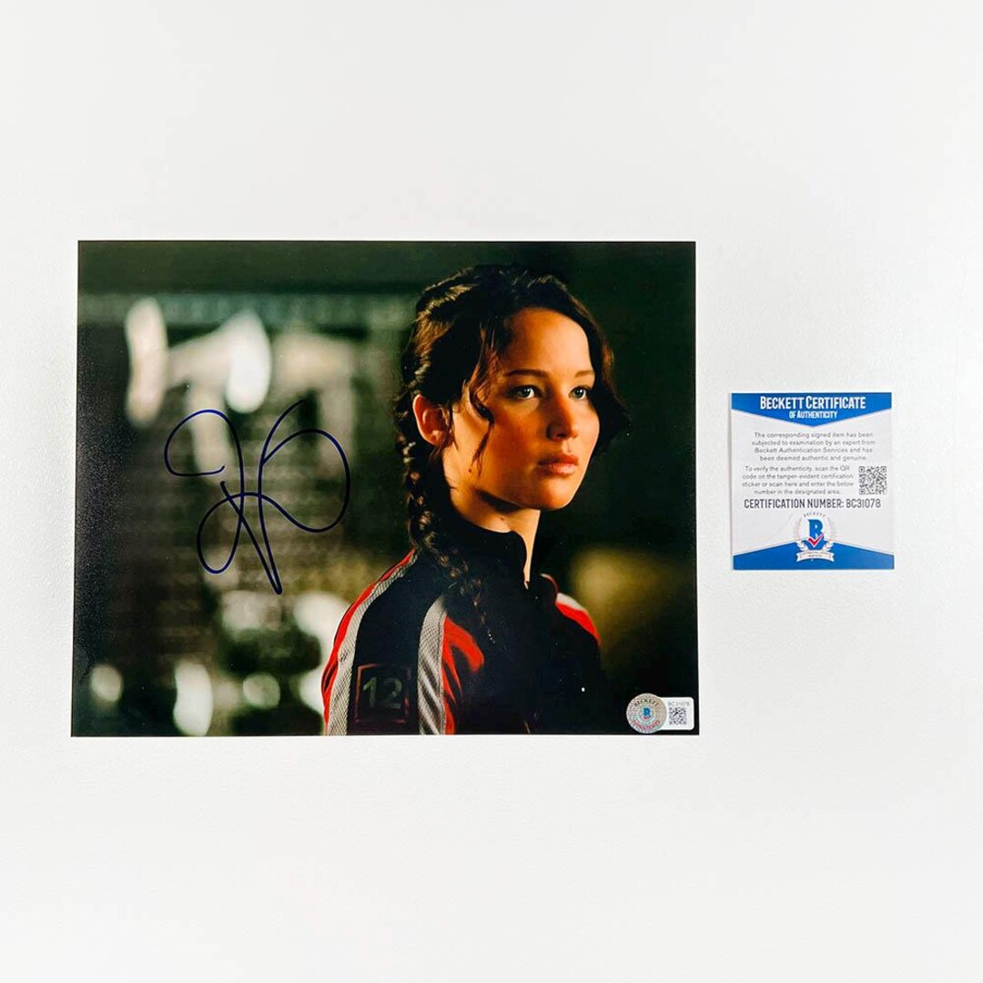 Jennifer Lawrence 8x10 Inch Photo Signed Autographed Authentic Beckett ...