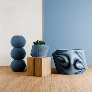 3D Textured Wood Planter With Customizable Size & Color! Comes With ...