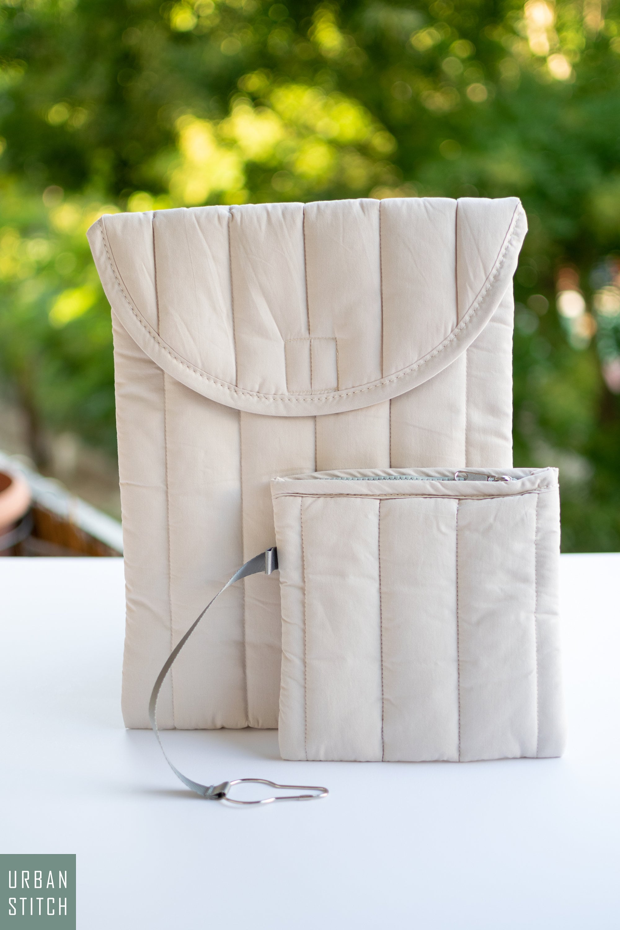 Laptop Sleeve & Cable Storage Pouch, MacBook Sleeve, iPad Sleeve ...