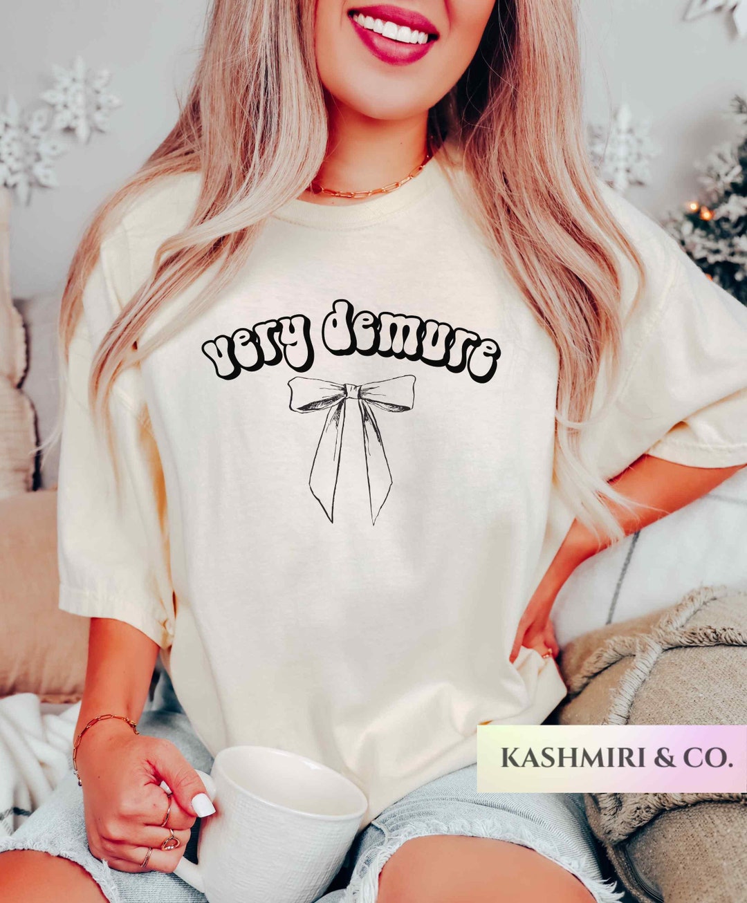 Mindful Very Demure Soft Girl Aesthetic Y2K Meme Tee Trendy Funny 90s T ...