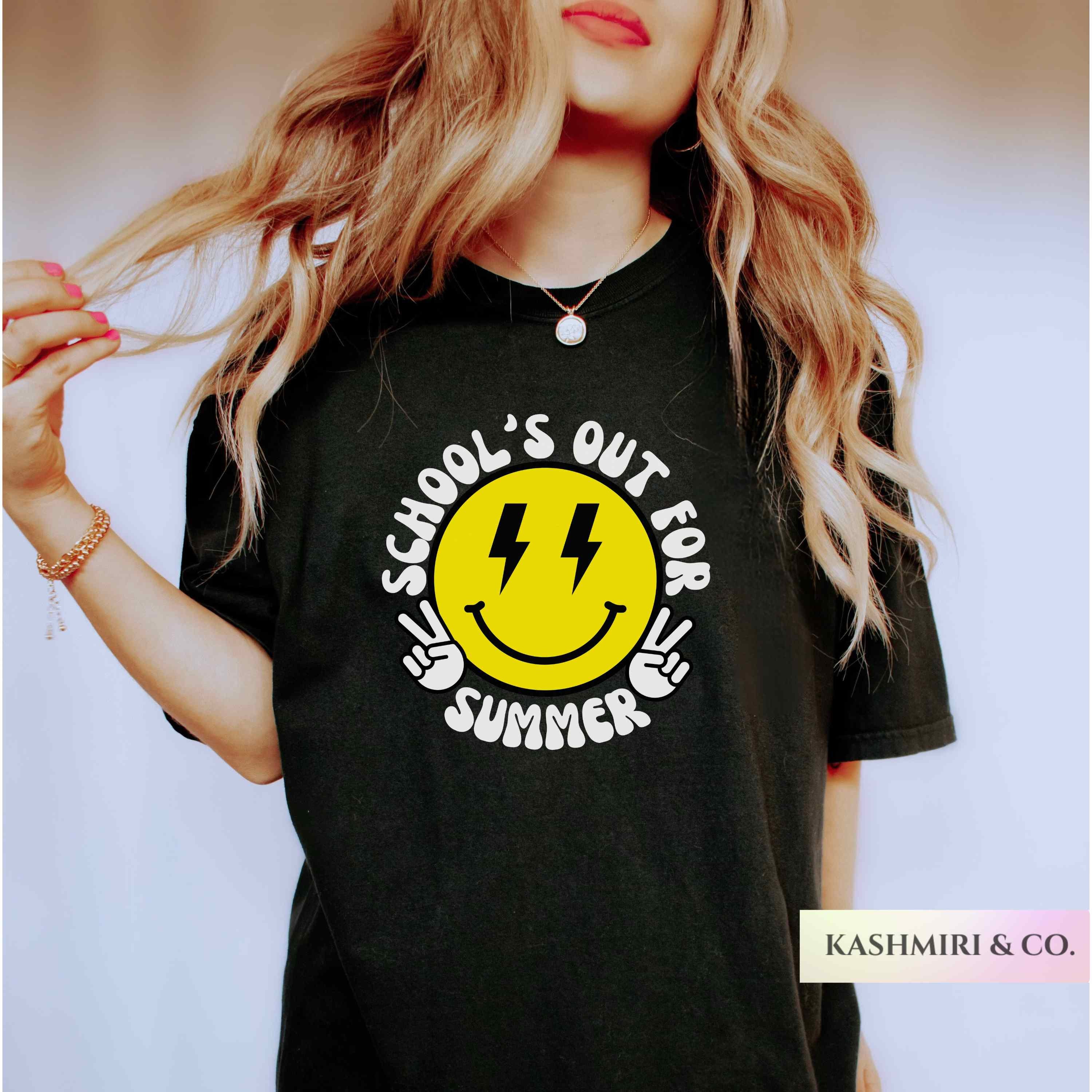 Funny Schools Out for Summer Smiley Shirt, Last Day of School Tee ...