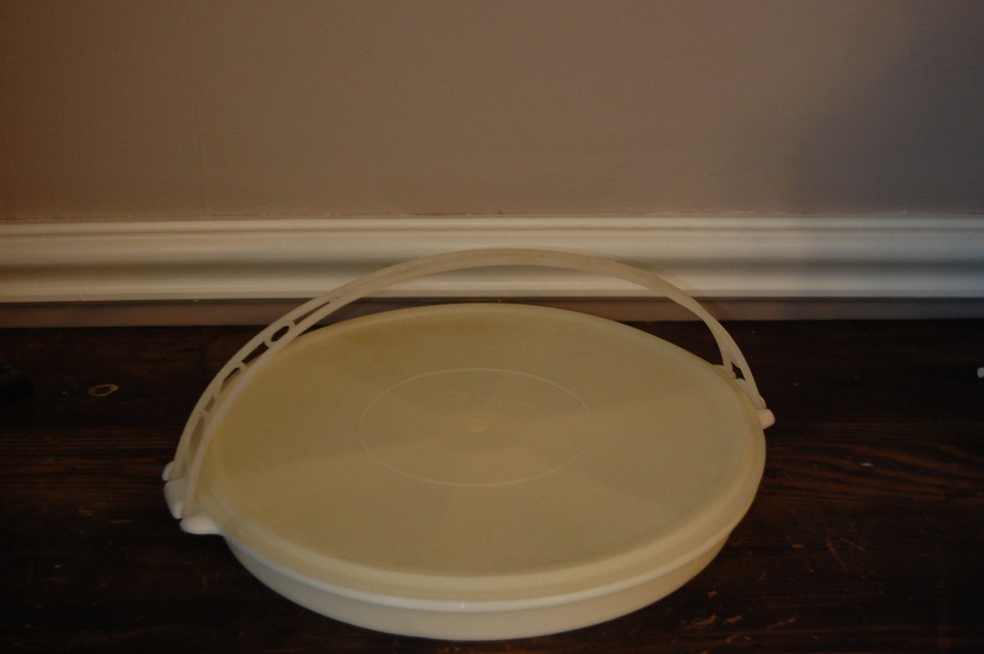 Vintage Tupperware Carrier - Etsy