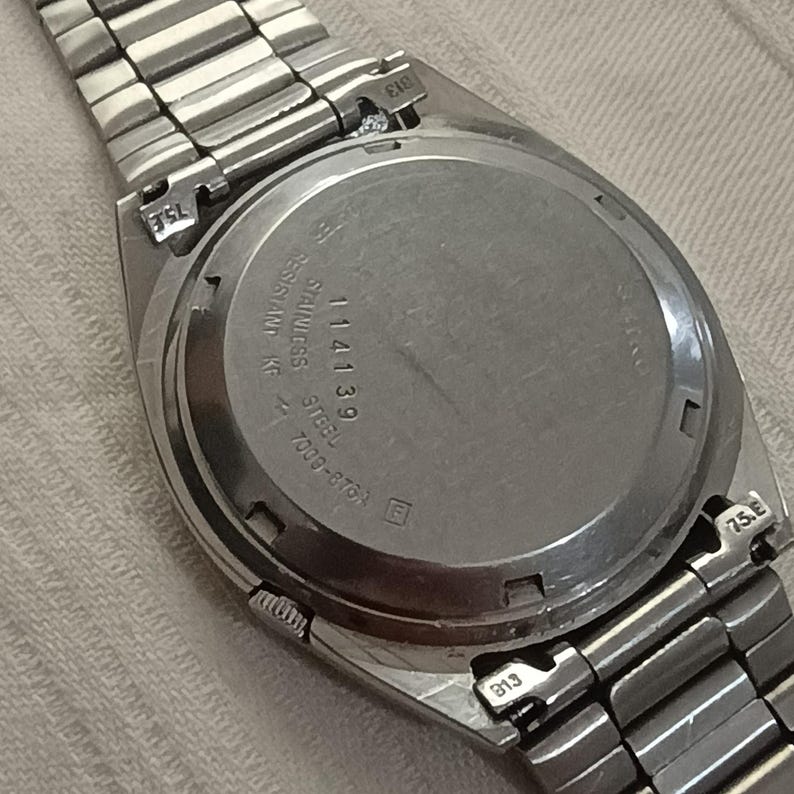 Vintage Seiko 5 Automatic 7009-876A - Gold Dial Day/date - Japanese ...