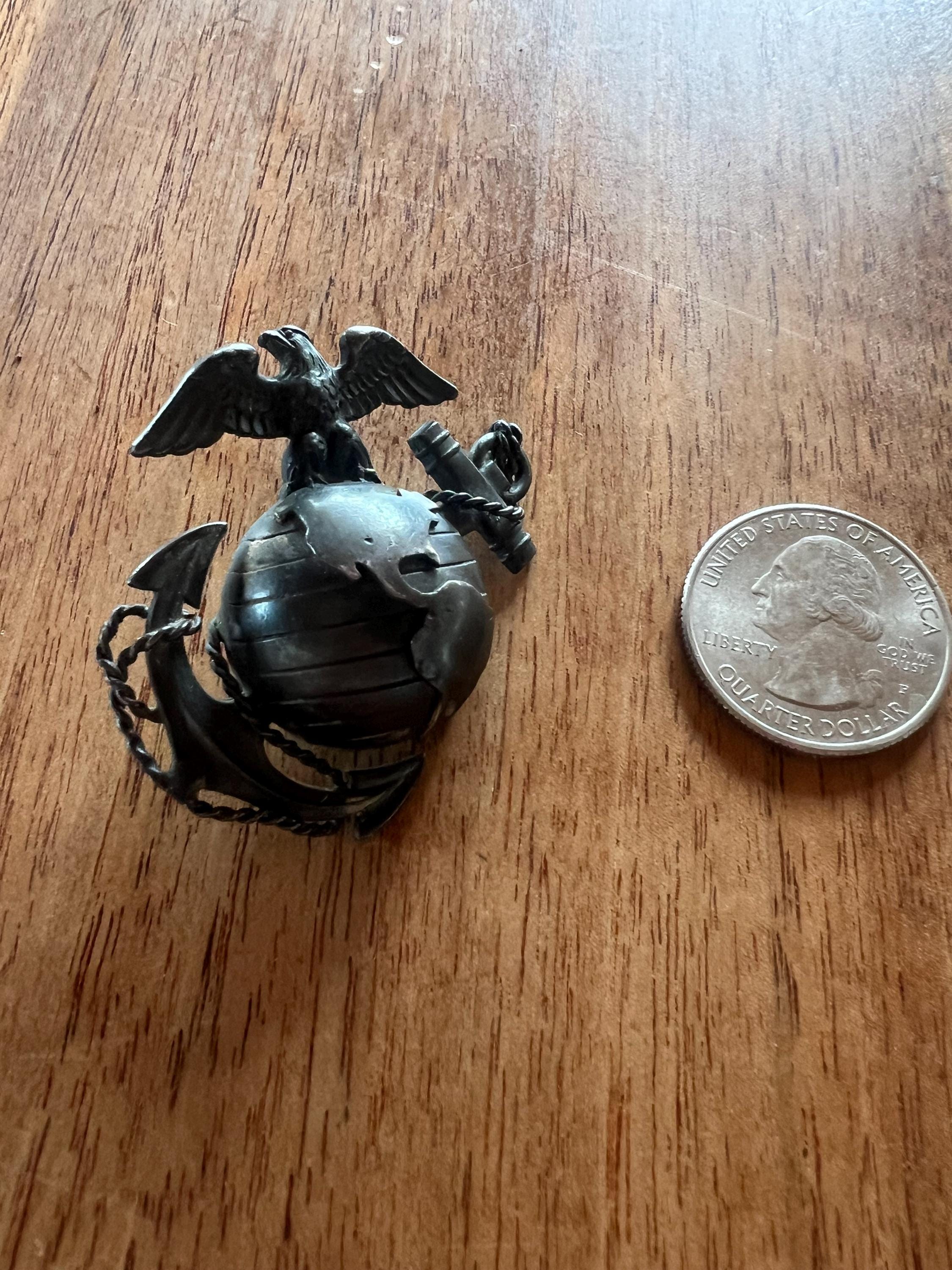 WWII Era USMC EGA Cap Insignia – Sterling Silver N.S. Meyer Screwback ...